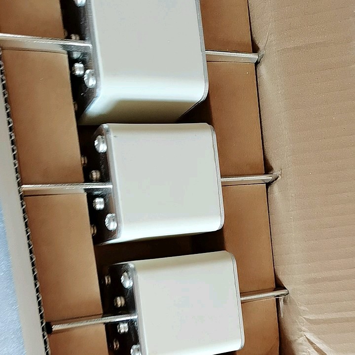 New Square Body Fuse Links 700v 1000a A070ud33tti1000 C300451 ...