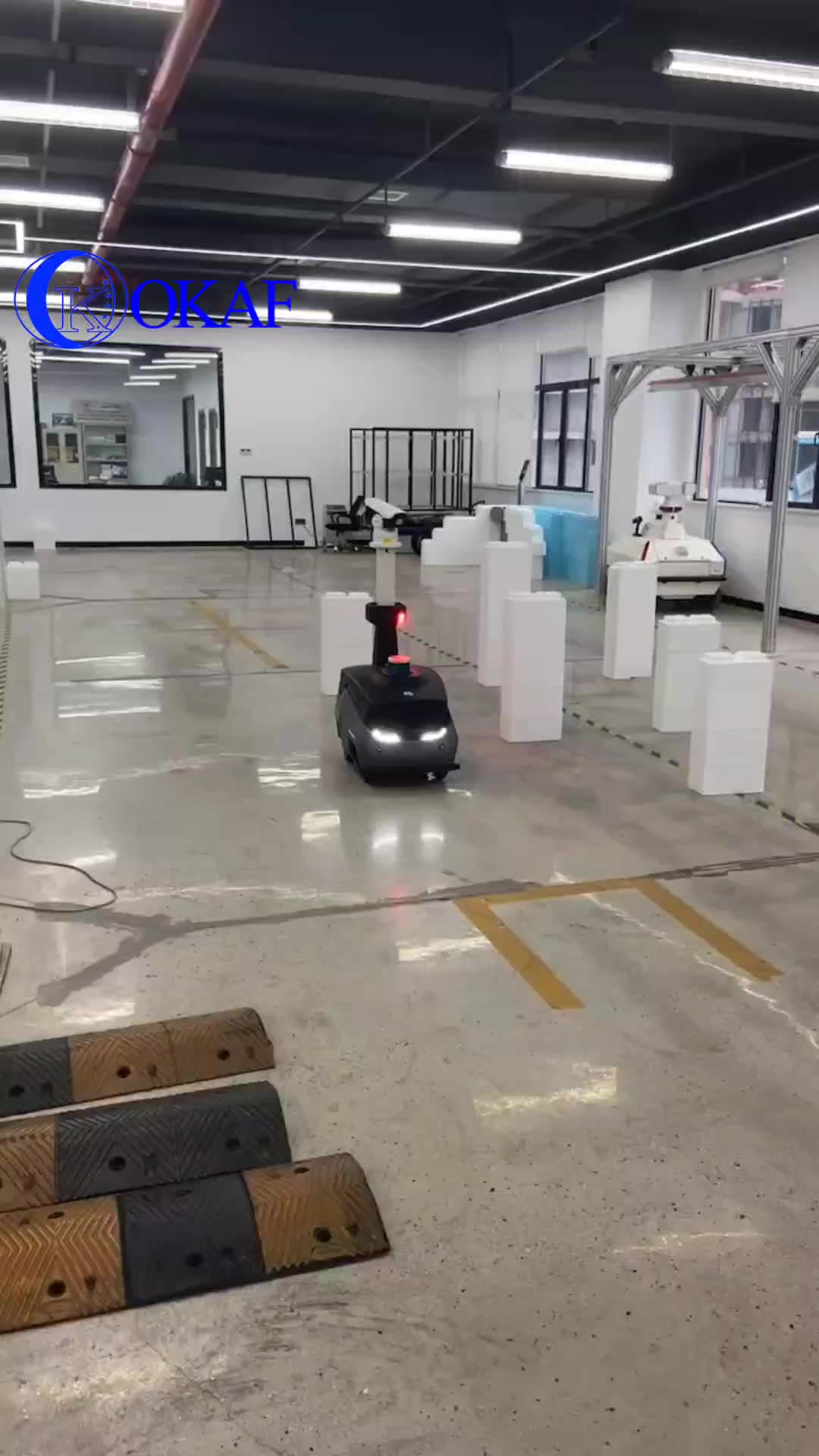 Large Area Factory School Gate Guard Security Patrol Automatic Recharging Intelligent Robot ...