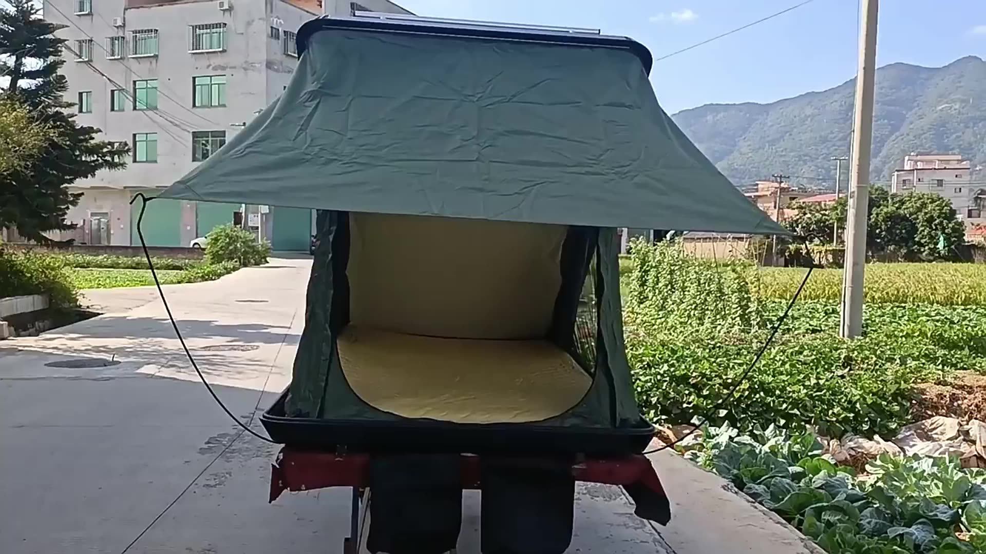 4x4 Off Road Gray Triangle Aluminum Shell Rooftop Tent Car Triangle ...