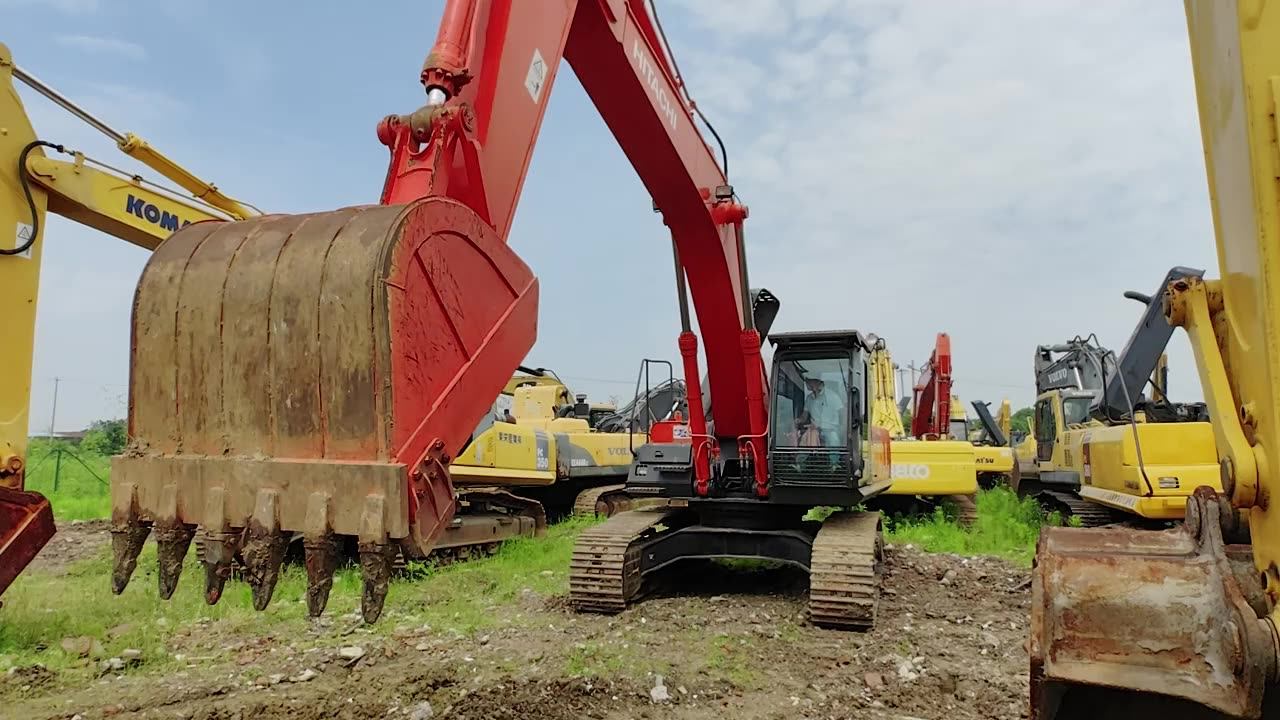 Japan Hitachi- Zx350 35 Ton Crawler Excavators Used Hitachi- Heavy Duty ...