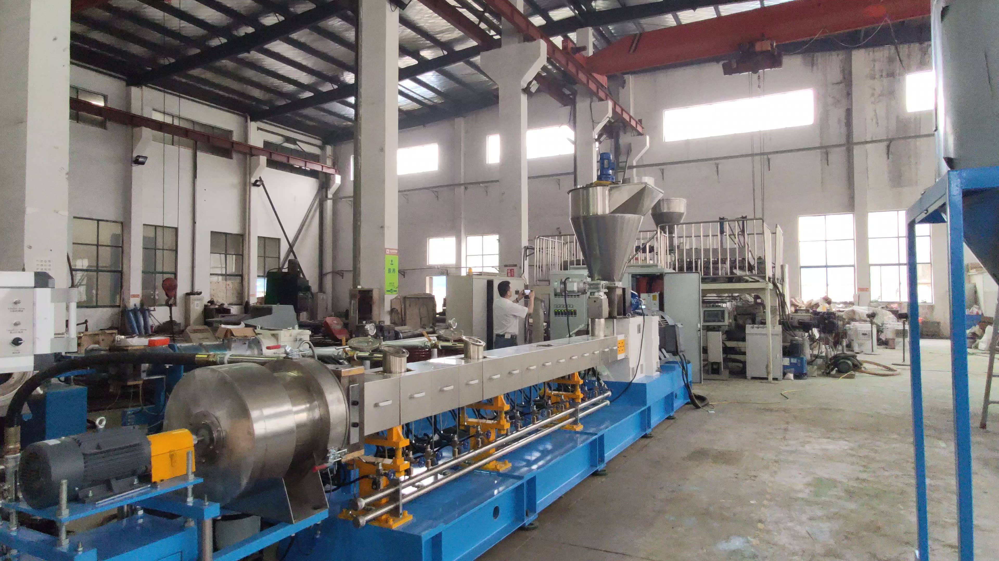 China Nanjing Twin Screw Extruder/extrusion Machine For Sale - Buy Twin ...