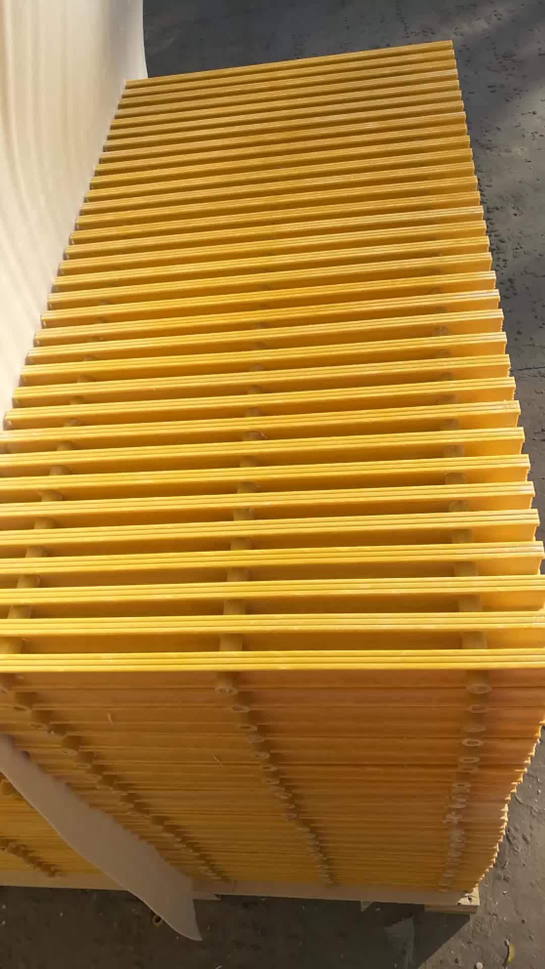 Good Price Frp Pultruded Grating Corrosion Resistant Fiberglass ...
