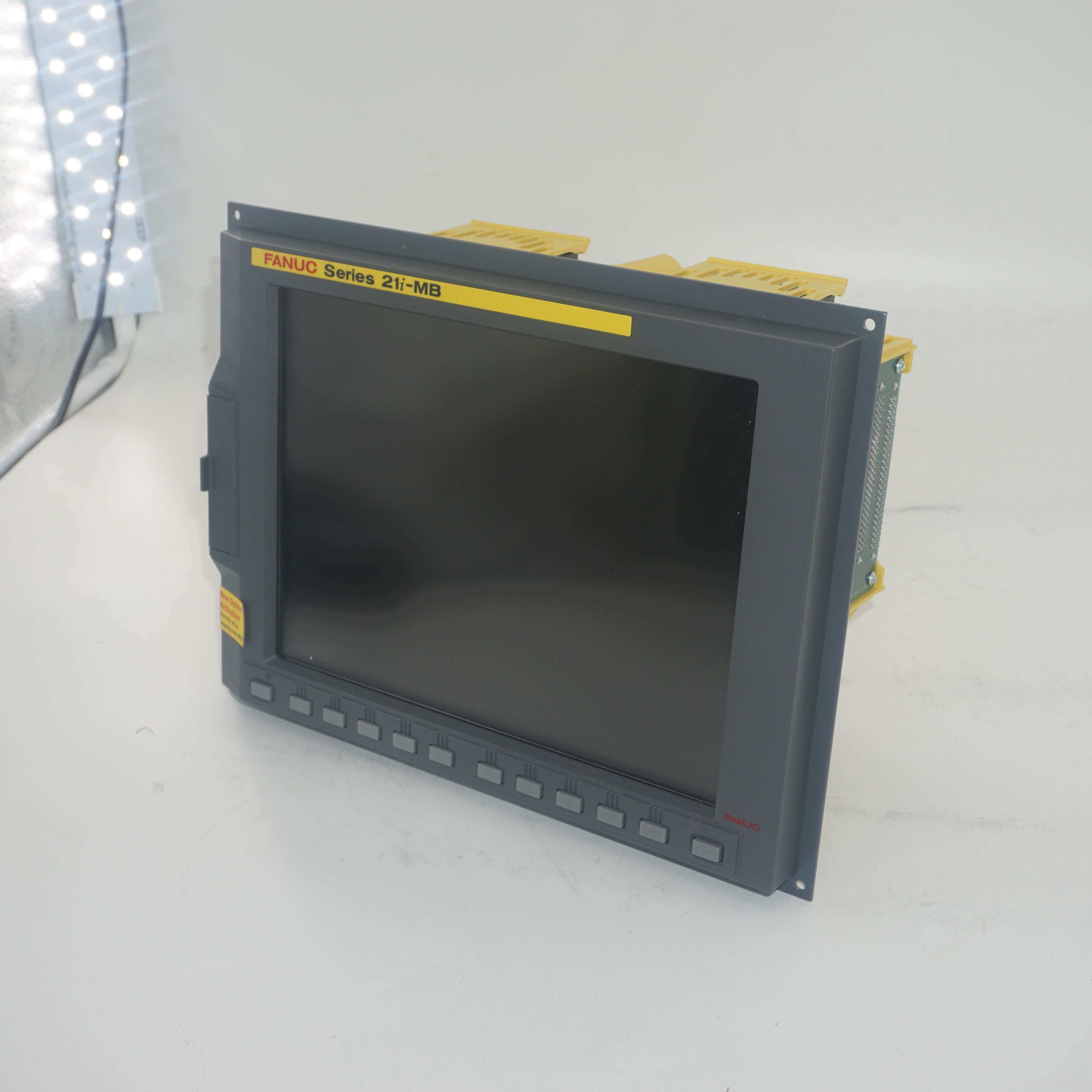 21i,_大山谷图库