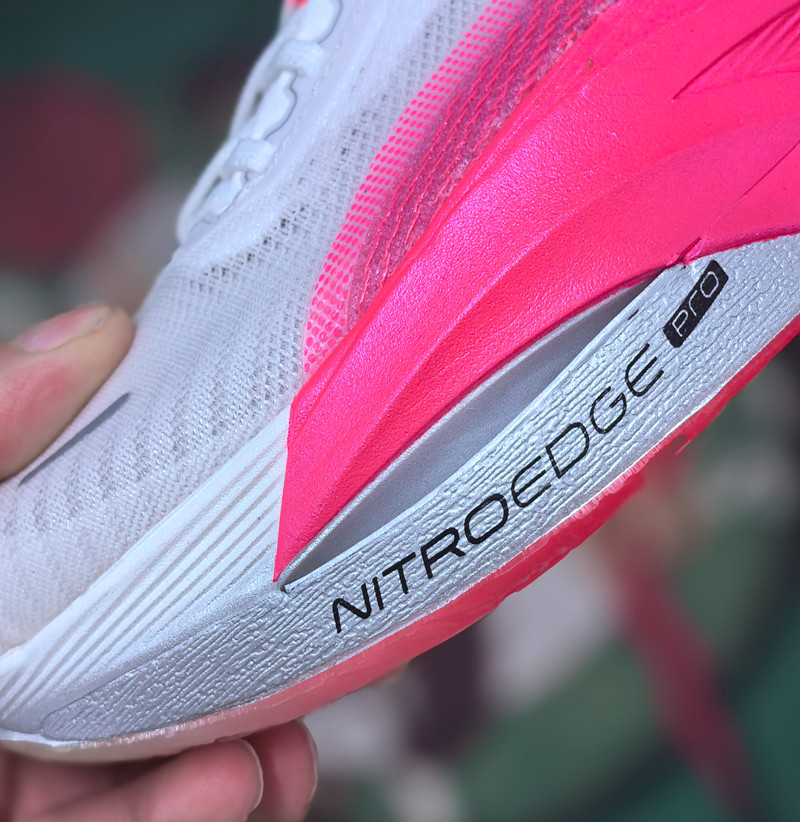 Anta C202 5 Gt Pro Shock-Absorbing, Non-Slip, Professional Running ...
