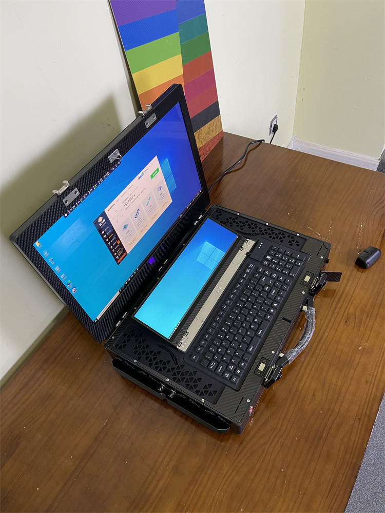 Lukos迷你手提22英寸便携台式电脑4090大屏键鼠ITX主机箱核弹箱-企业官网