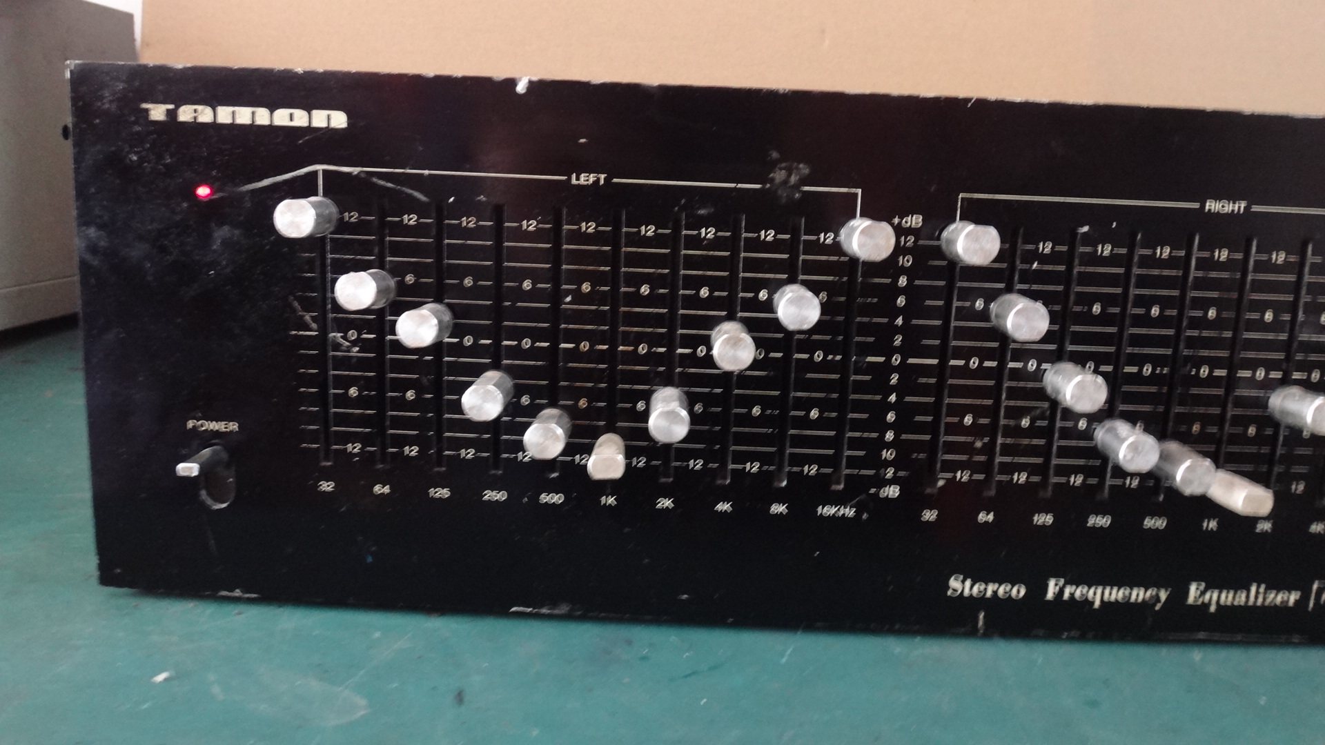 二手音响原装进口日本TAmon EB-2000：发烧友的手调神器，双十段均衡器带你飞！-均衡舞台-淘宝好物网