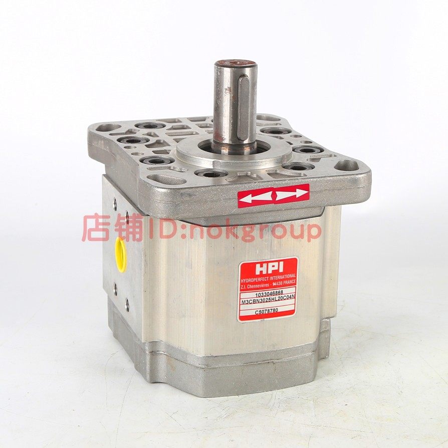 French HPI hydraulic motor M3CBN3025HL20C04N C5078780 of the hydraulic ...