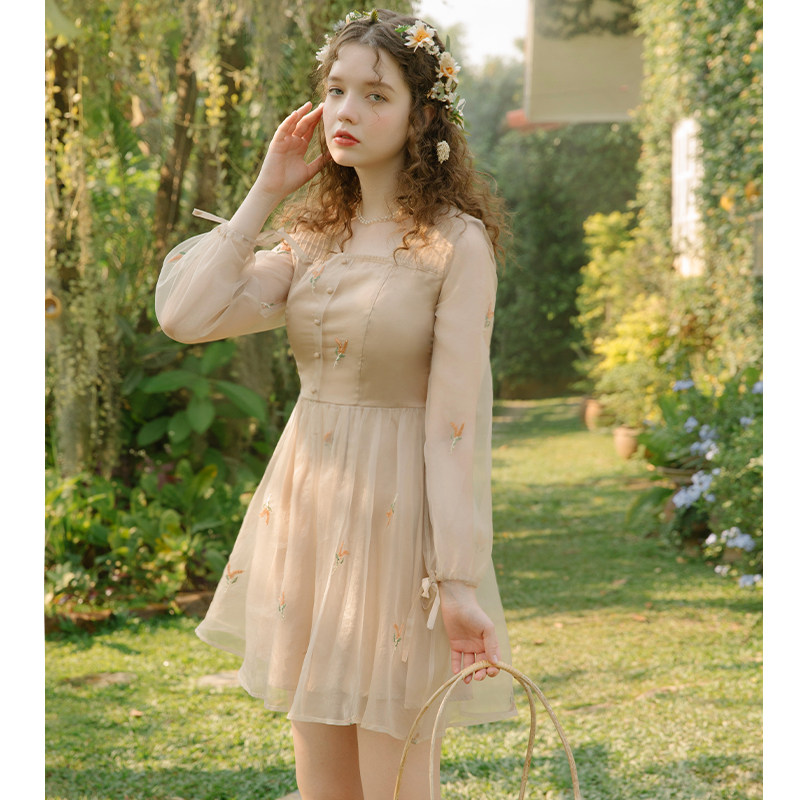 Linjou Lingjiu long-sleeved dress women's short autumn 2020 new French ...