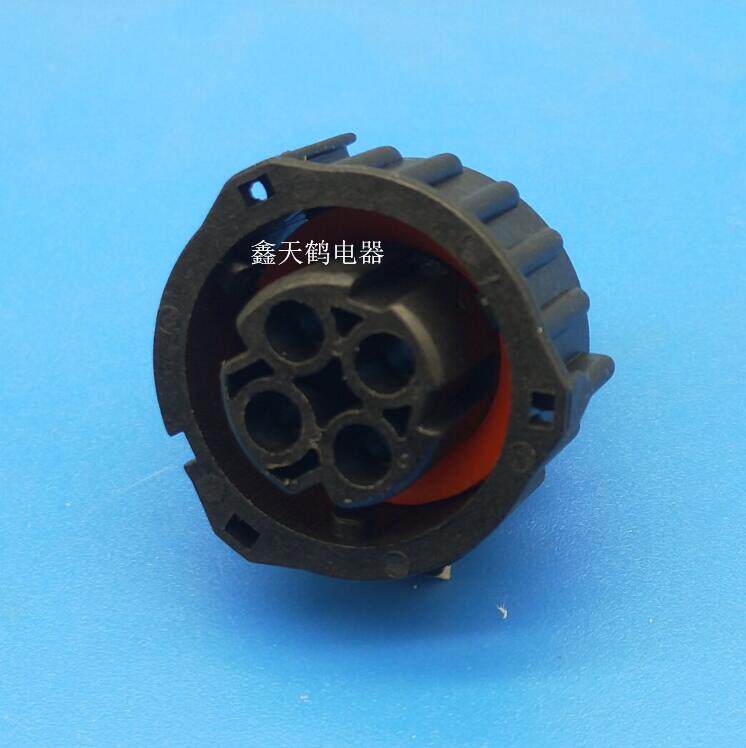 这插头防水到能泡澡？1-965569-2-1-3是真硬核还是智商税？_连接器_淘宝数码网