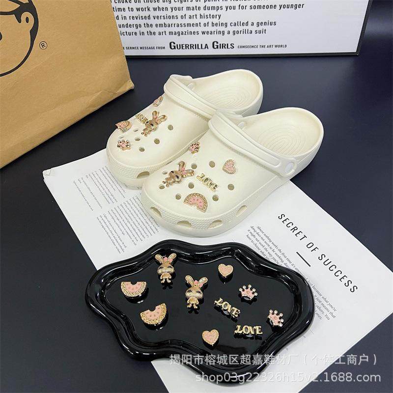 🌟 The super cute luobu golden watermelon rabbit shoe buckle turns your ...
