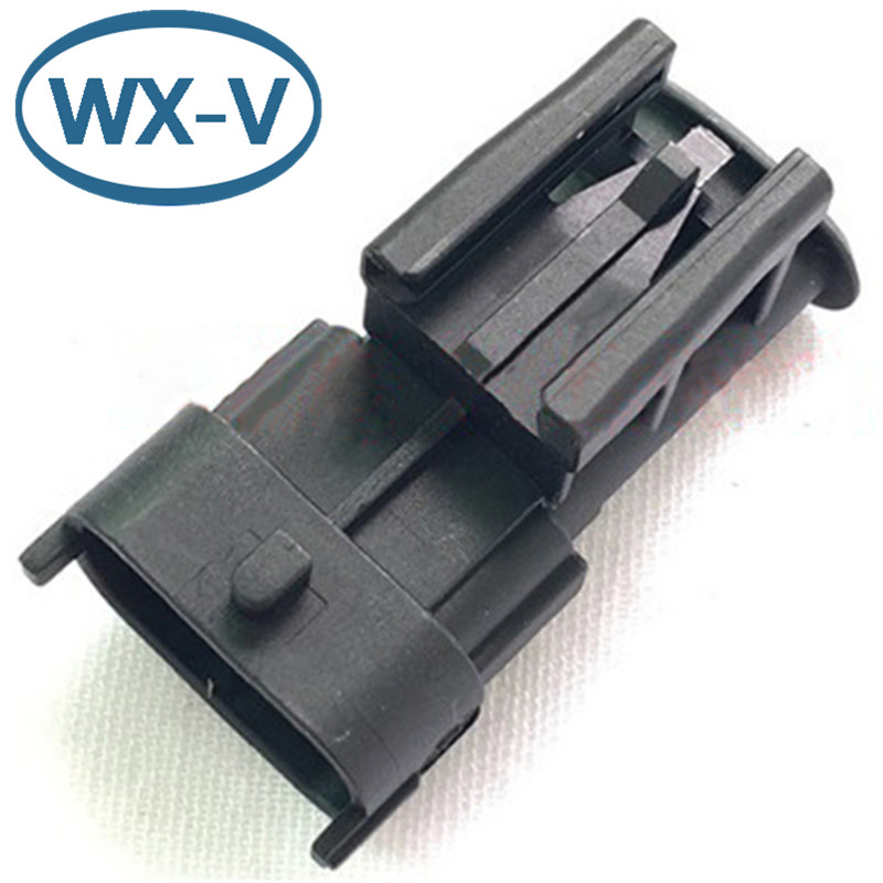 1928404227 国产护套塑壳插头防水公母车用线束对接汽车电线