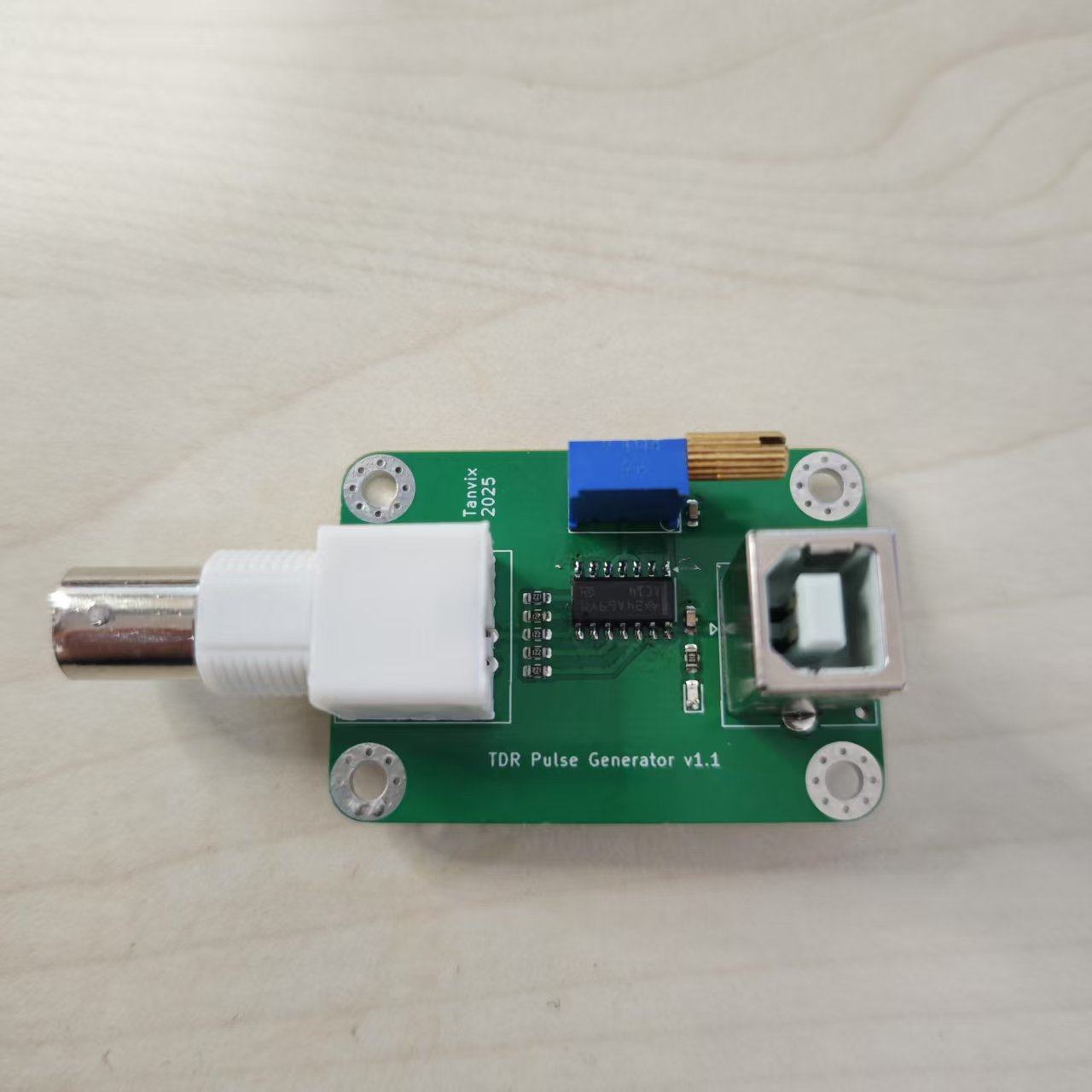 快速边沿脉冲发生器1.2ns上升沿 TDR测量电缆长度