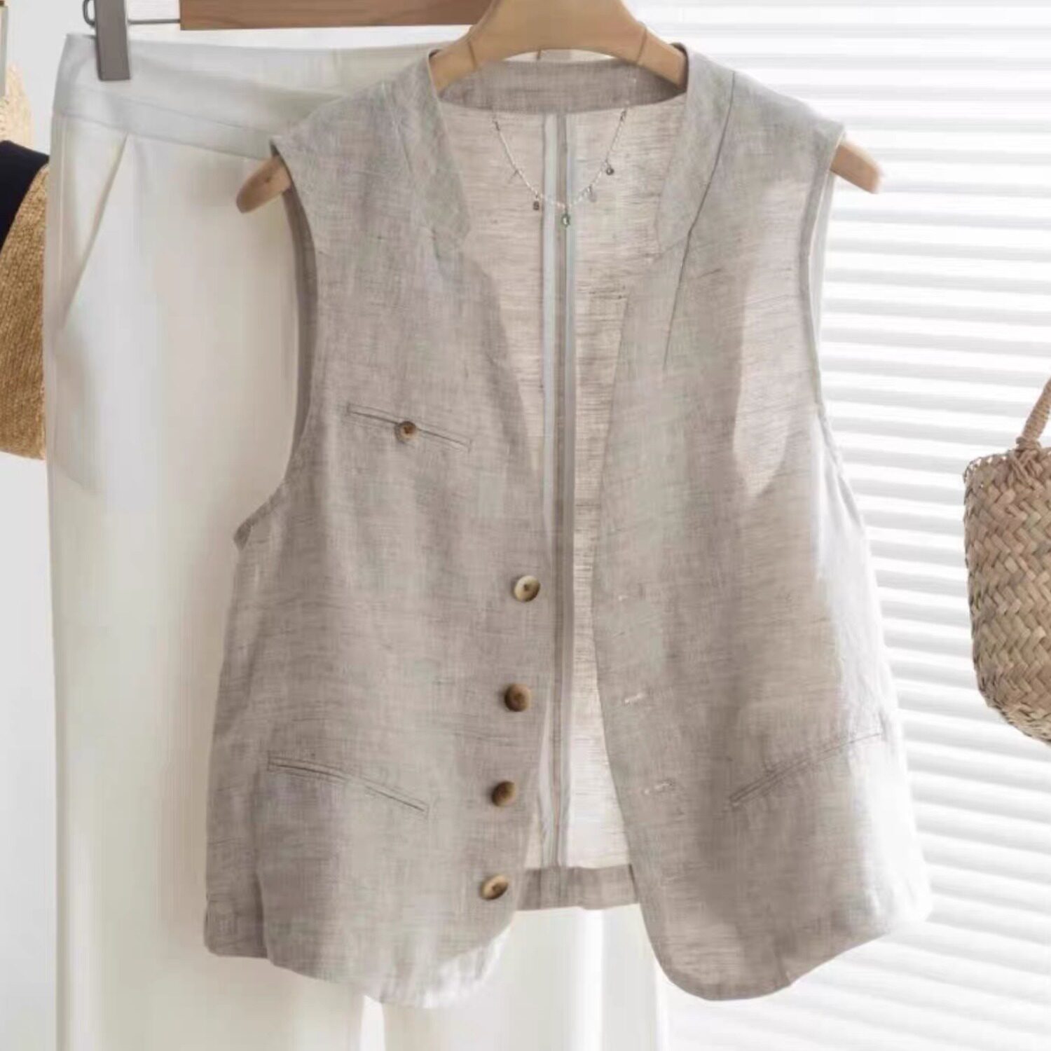 French linen sleeveless suit vest: a new favorite for layering in ...
