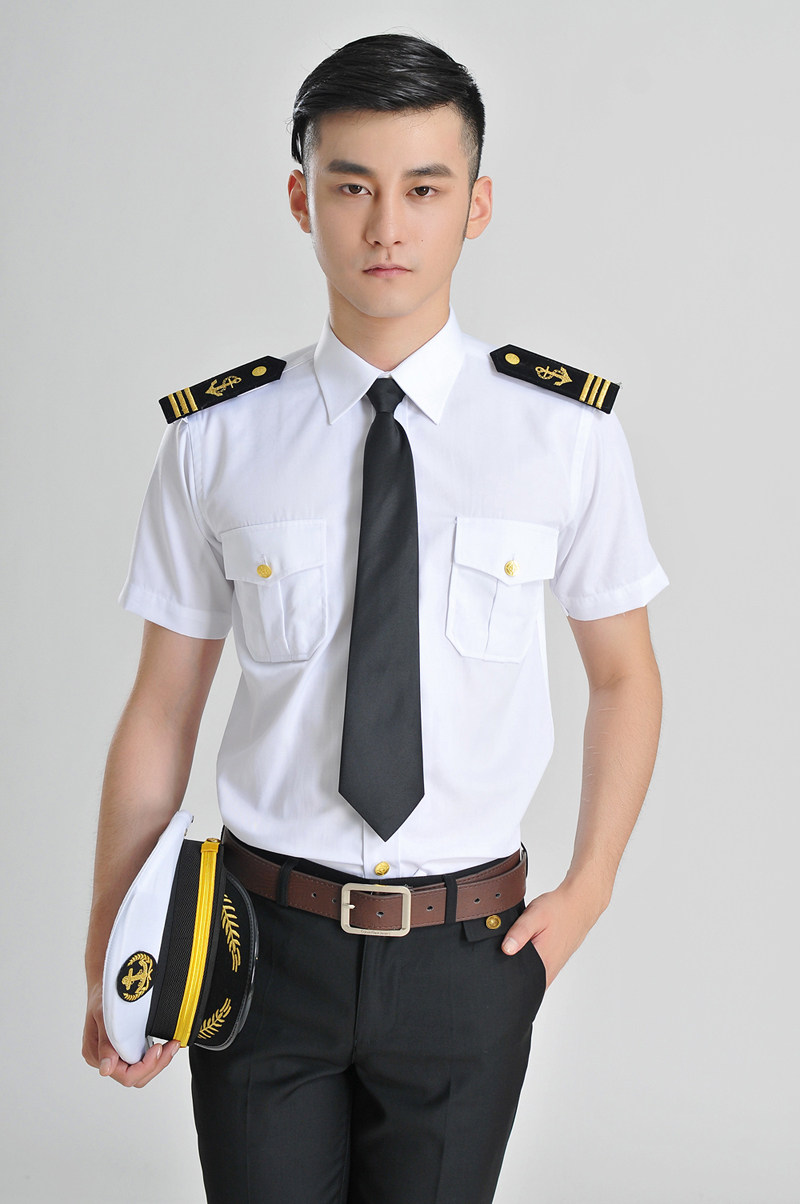 Jinhang men and women with the same seafarer uniform epaulettes Yacht ...