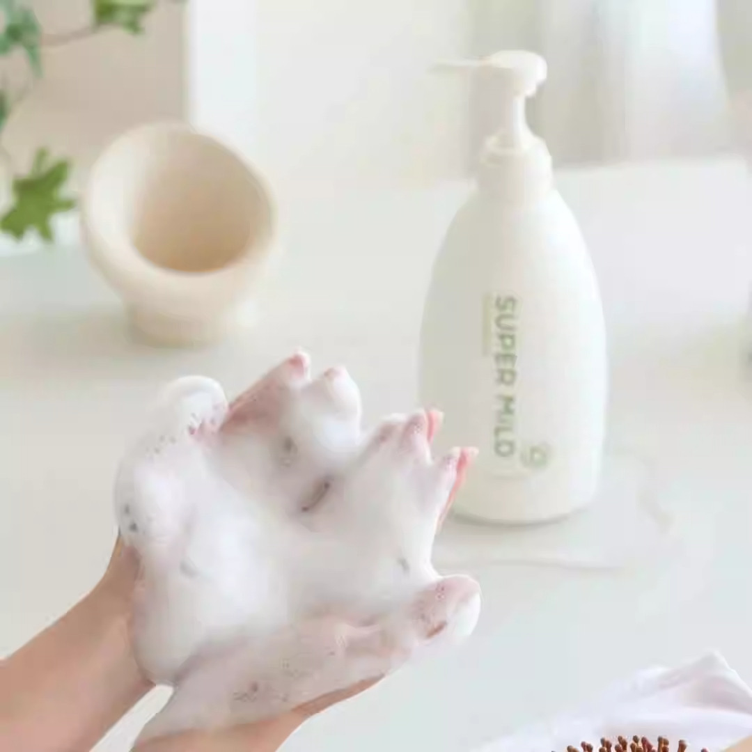 救命！这瓶日本原装进口惠润洗发水也太会玩了吧！！（ﾉ>ω