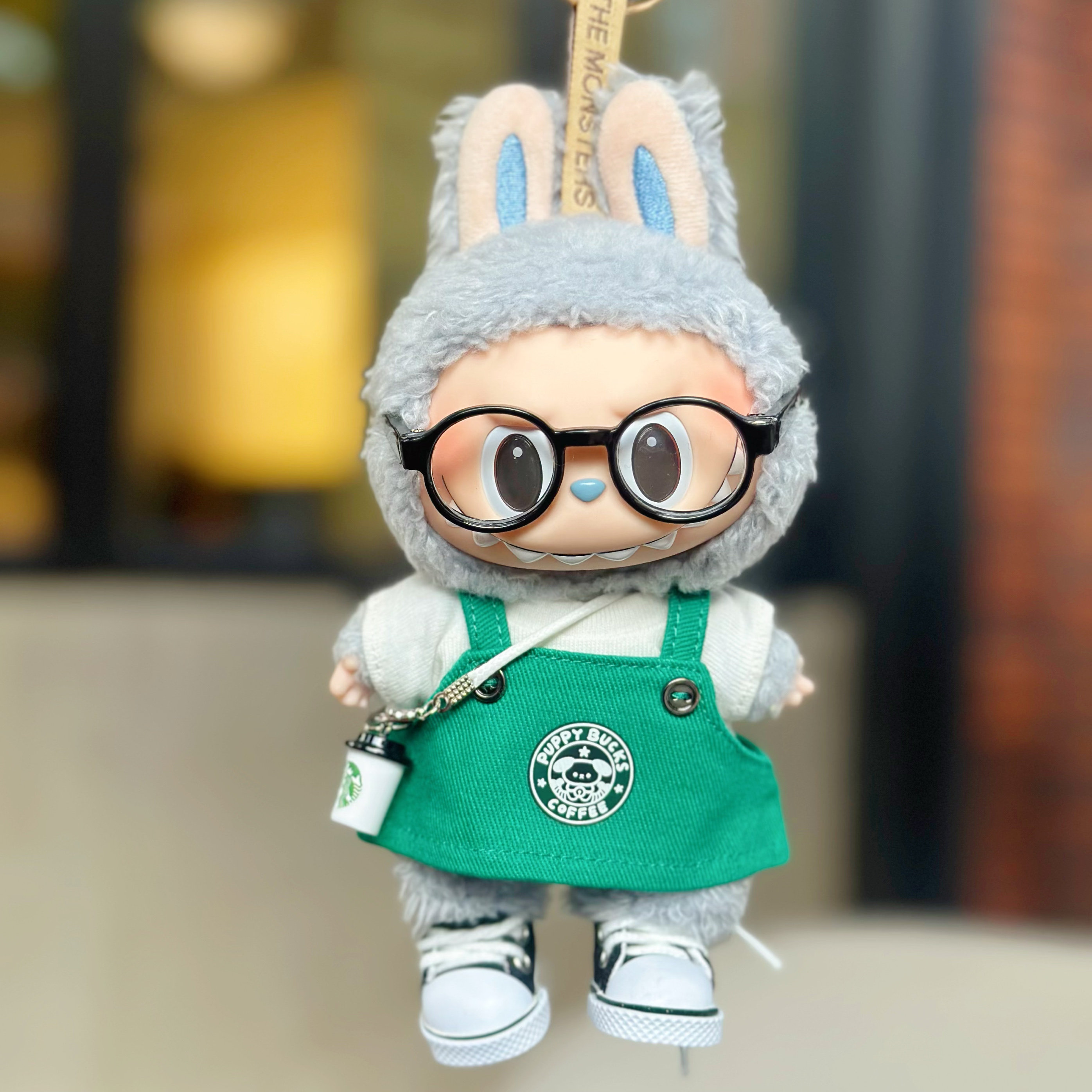 Labubu盲盒挂件：揭秘17cm拉布布娃衣三代潮流趋势，你还在等什么？-潮玩娃衣-淘宝百科网