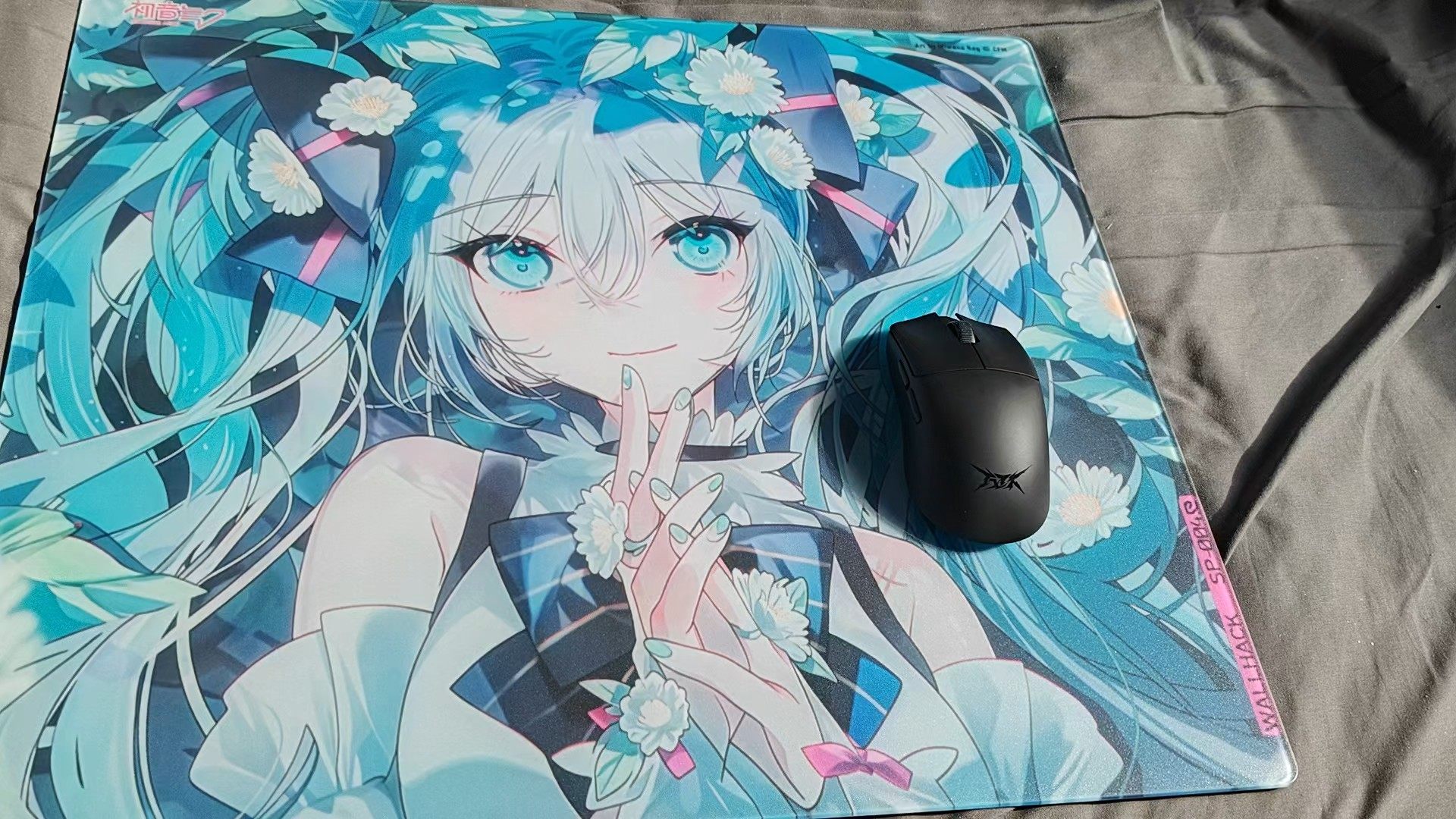 WALLHACK 4.0 初音miku日本限定款电竞钢化玻璃鼠标垫顺滑复刻版评价 - 淘宝网