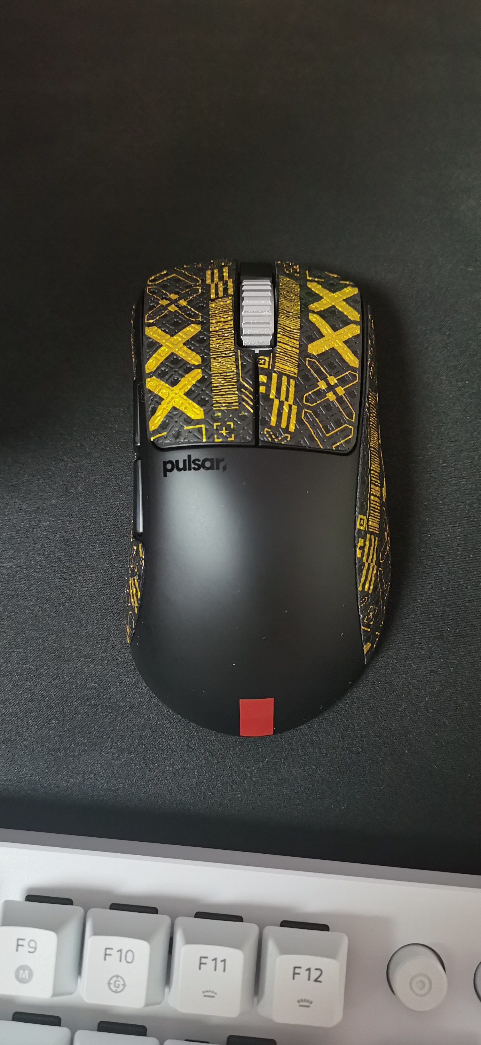 Pulsar派世 X2V3 ES Mini OLED屏电竞游戏鼠标自带8K瓦洛兰特CS评价 - 淘宝网