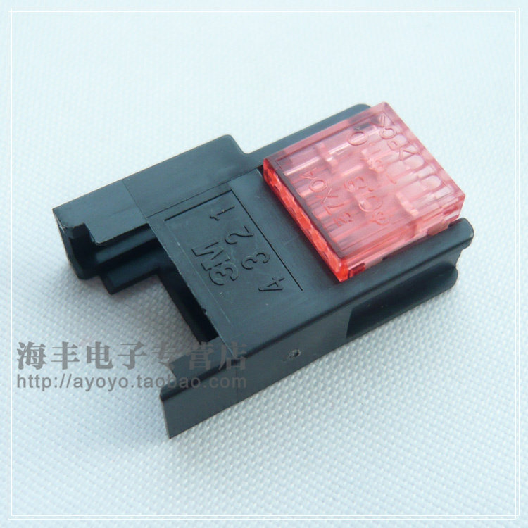 3M connector 37X04 red 3M connector 4 core sensor connector female