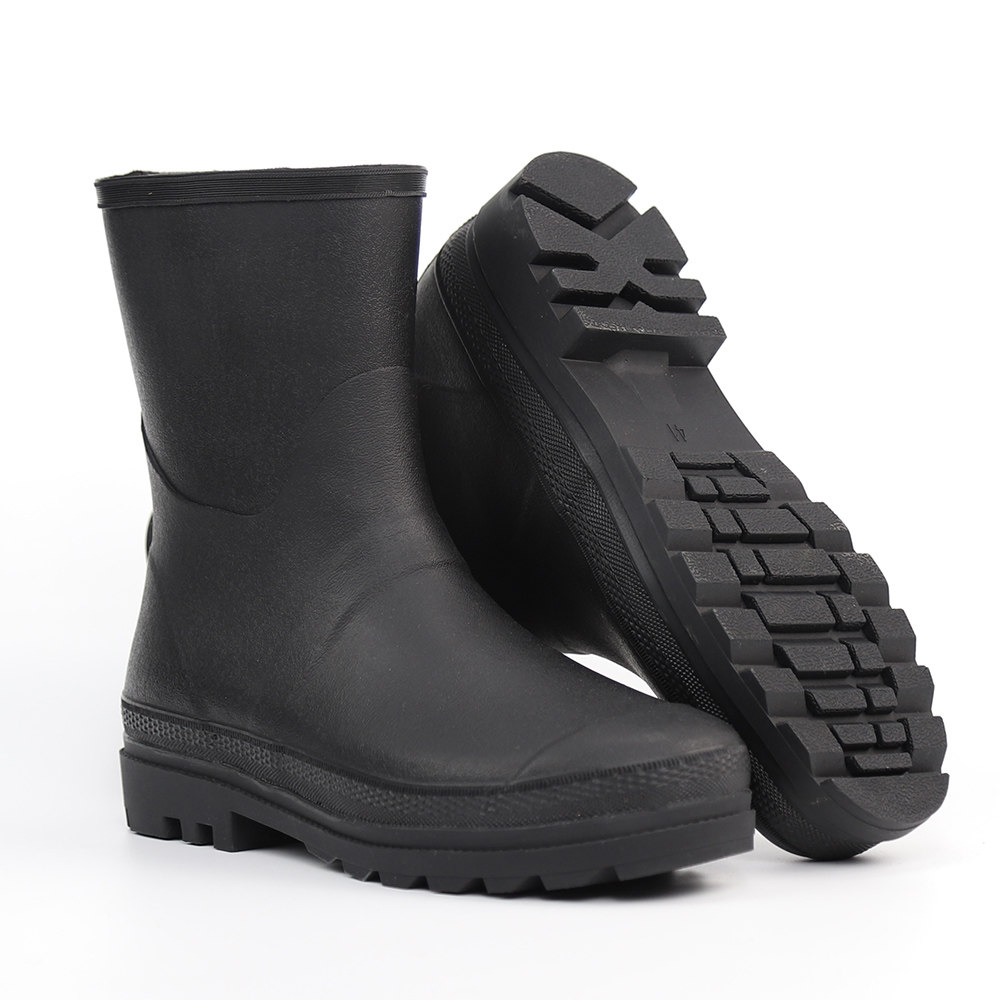 🔥 A must-have for men! these minimalist mid-calf rubber rain boots are ...
