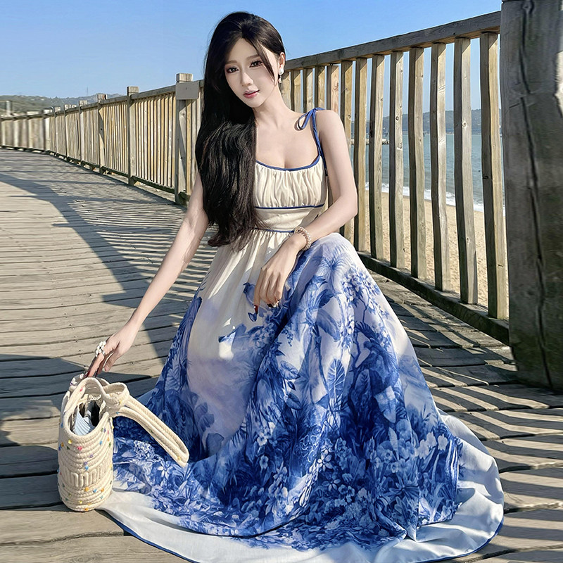 Island getaway essential: modern chinese style camisole dress 💖