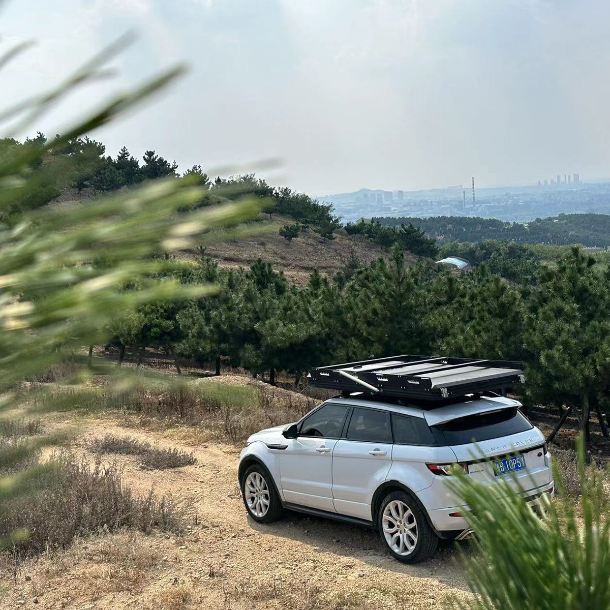 Electric Roof Tent：你的户外探险新伙伴，硬壳电动遥控升降车顶帐篷🌟-车顶帐篷-淘宝百科网