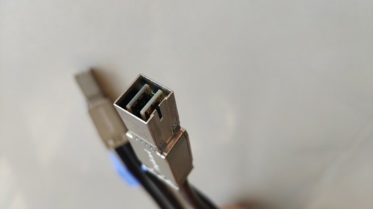 [USD 65.80] Dell 470-AASD 6GB Mini SAS HD -Mini SAS cable 2 meters 6GB ...