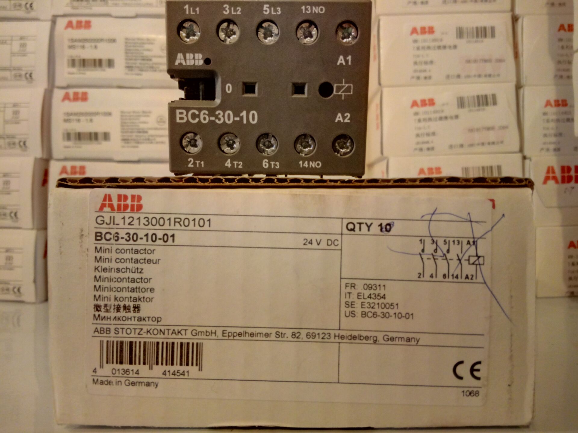 (New original) ABB contactor BC6-30-01 24 110 220VDC