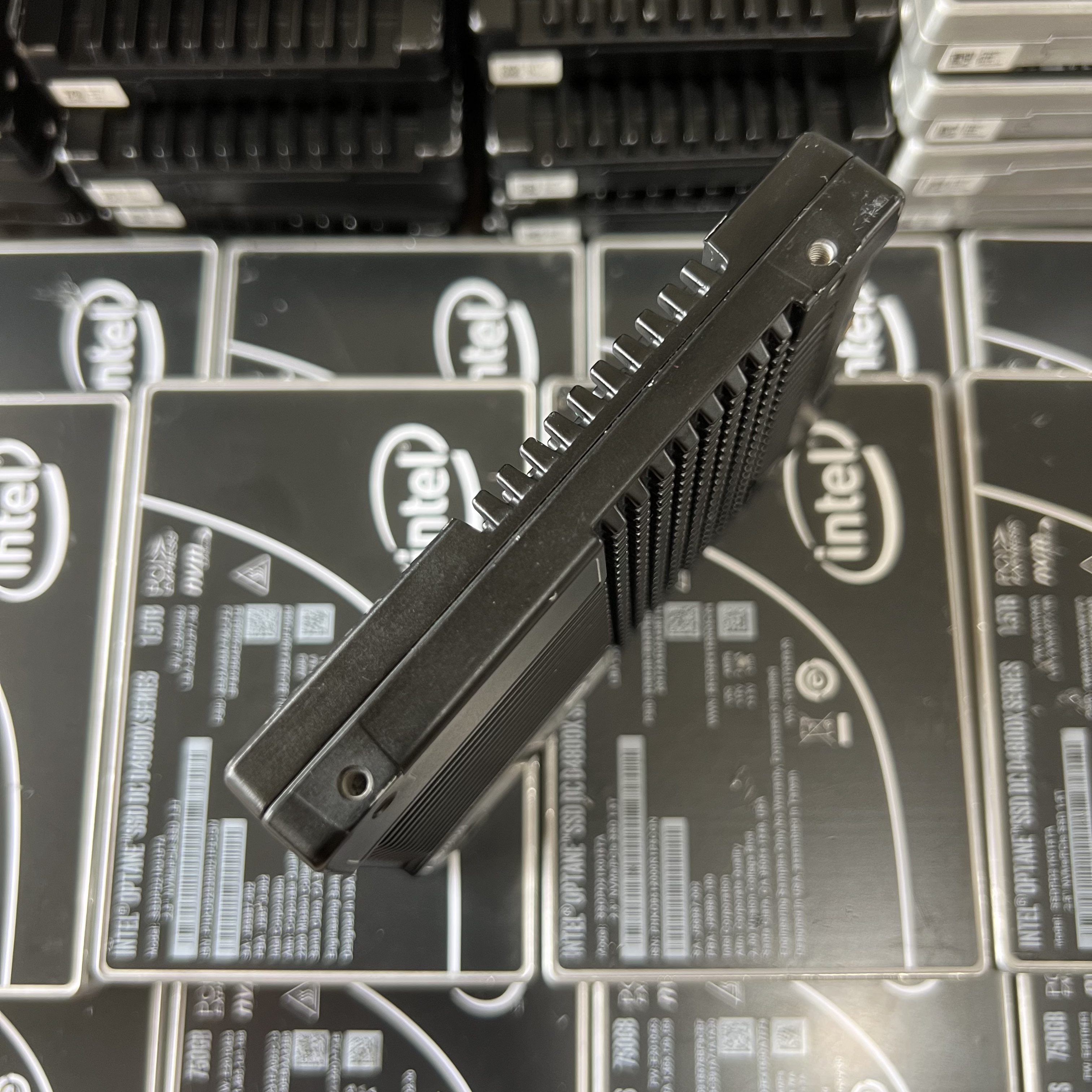 Intel p4800x 1.5T傲腾固态硬盘：速度与容量的完美结合，你值得拥有！-固态硬盘-淘宝好物网