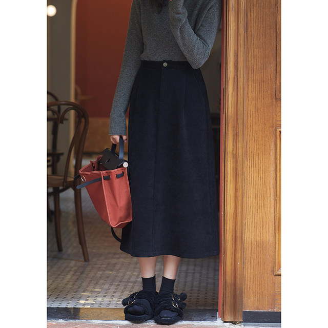 MISAZ small wavy skirt versatile black corduroy high-waist skirt with ...