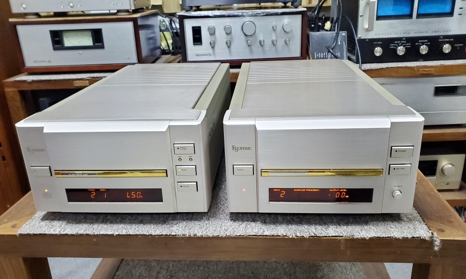 ESOTERIC二嫂cd机转盘P-2s 解码D-3 转盘解码p2s d3一套 二手音响
