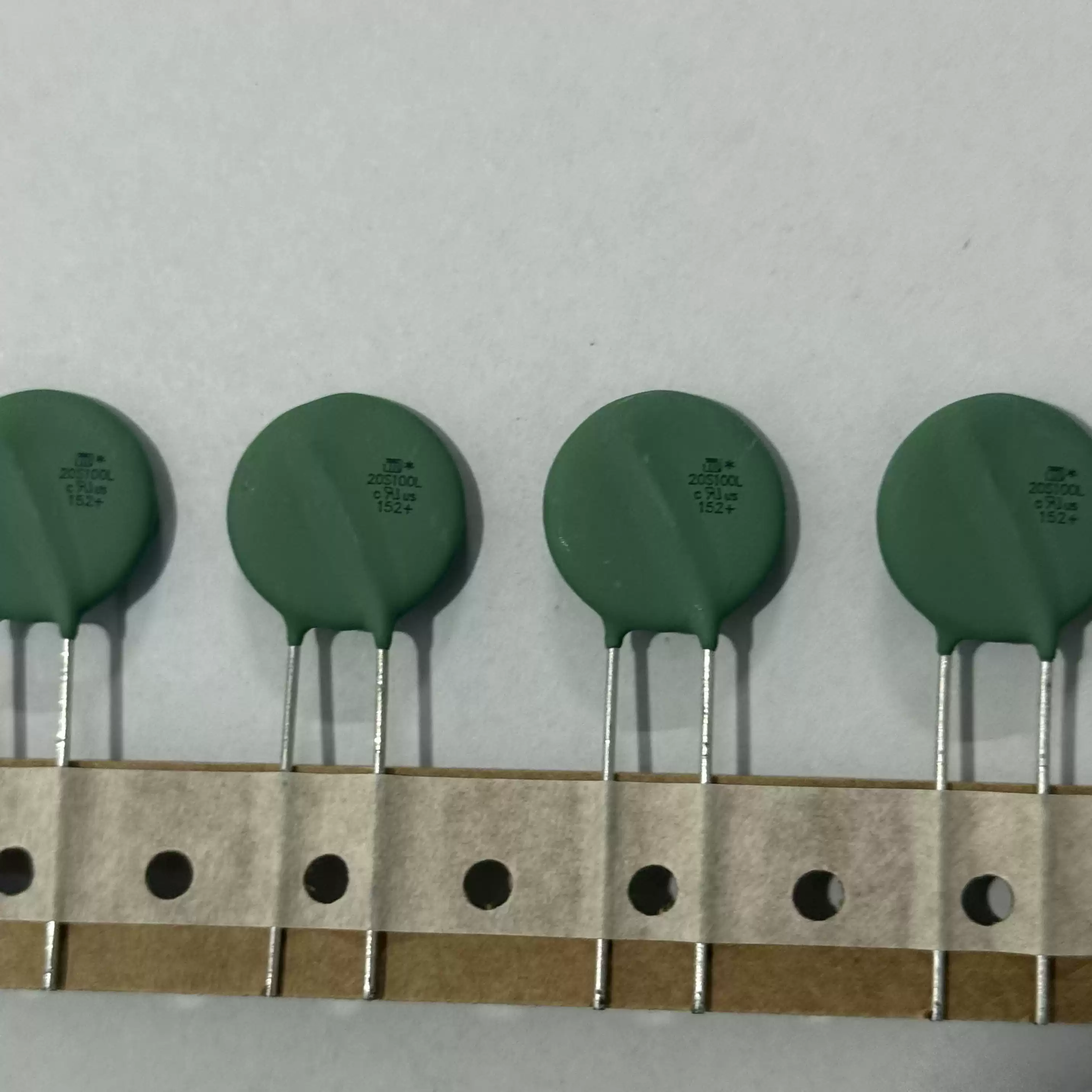 进口JOYIN久伊 JNR 20S100L 10欧NTC热敏电阻 10R 10D-20 铜脚