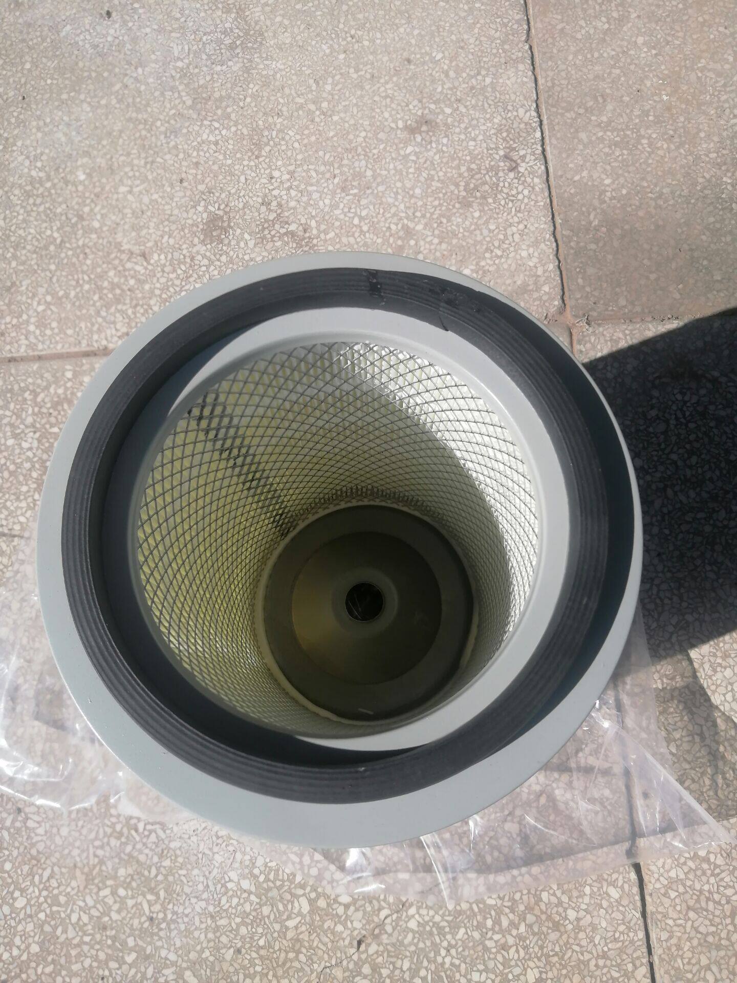 适配五十100P庆铃KLQ79B-200货车空滤芯K2025/K2024：卡车司机的呼吸守护神！-三滤套装-淘宝百科网