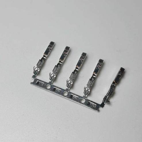 1670144-1泰科TE原裝正品連接器接插件盲堵膠殼端子塑殼現貨散出