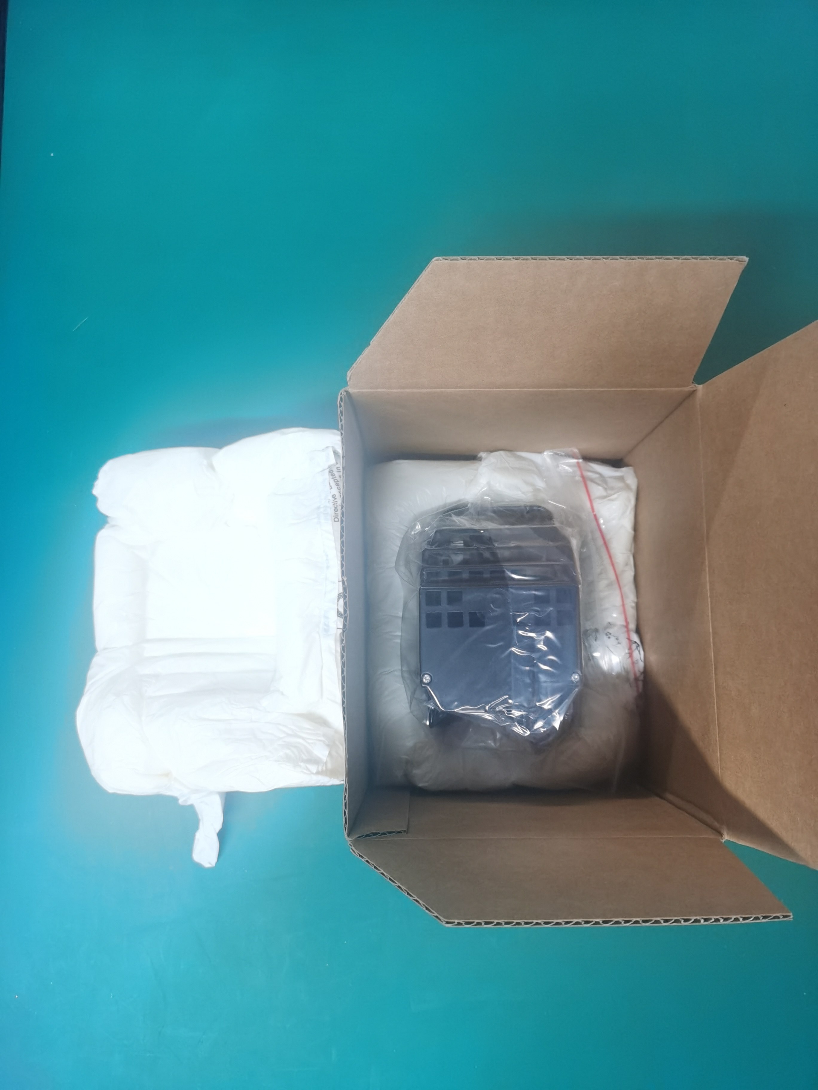 这灯泡能撑到2030年？巴可原厂R9842807是真狠人还是智商税？_灯泡_淘宝数码网