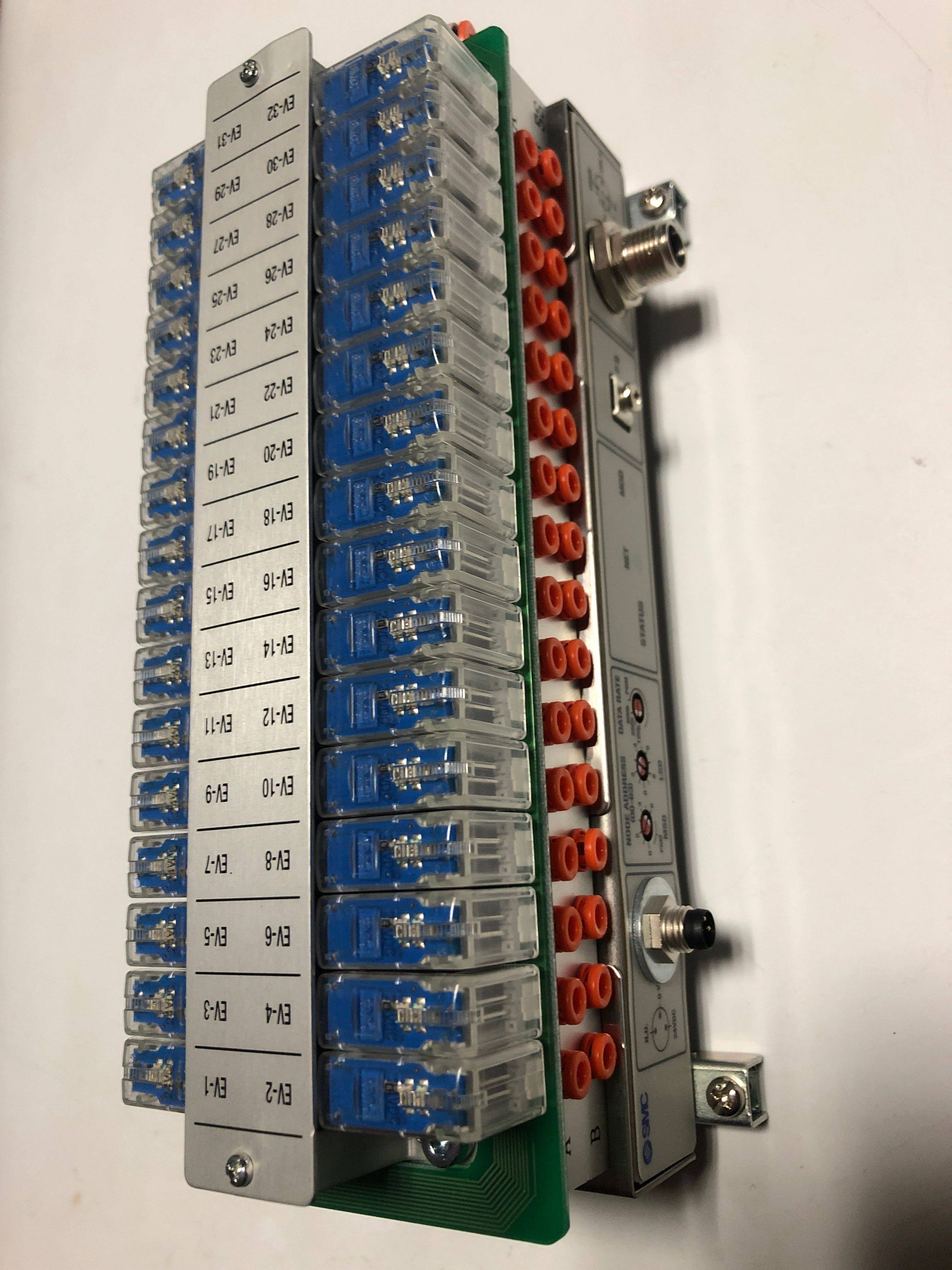 SMC solenoid valve V114-5FU-X6 IN587-16 IN587-33-1