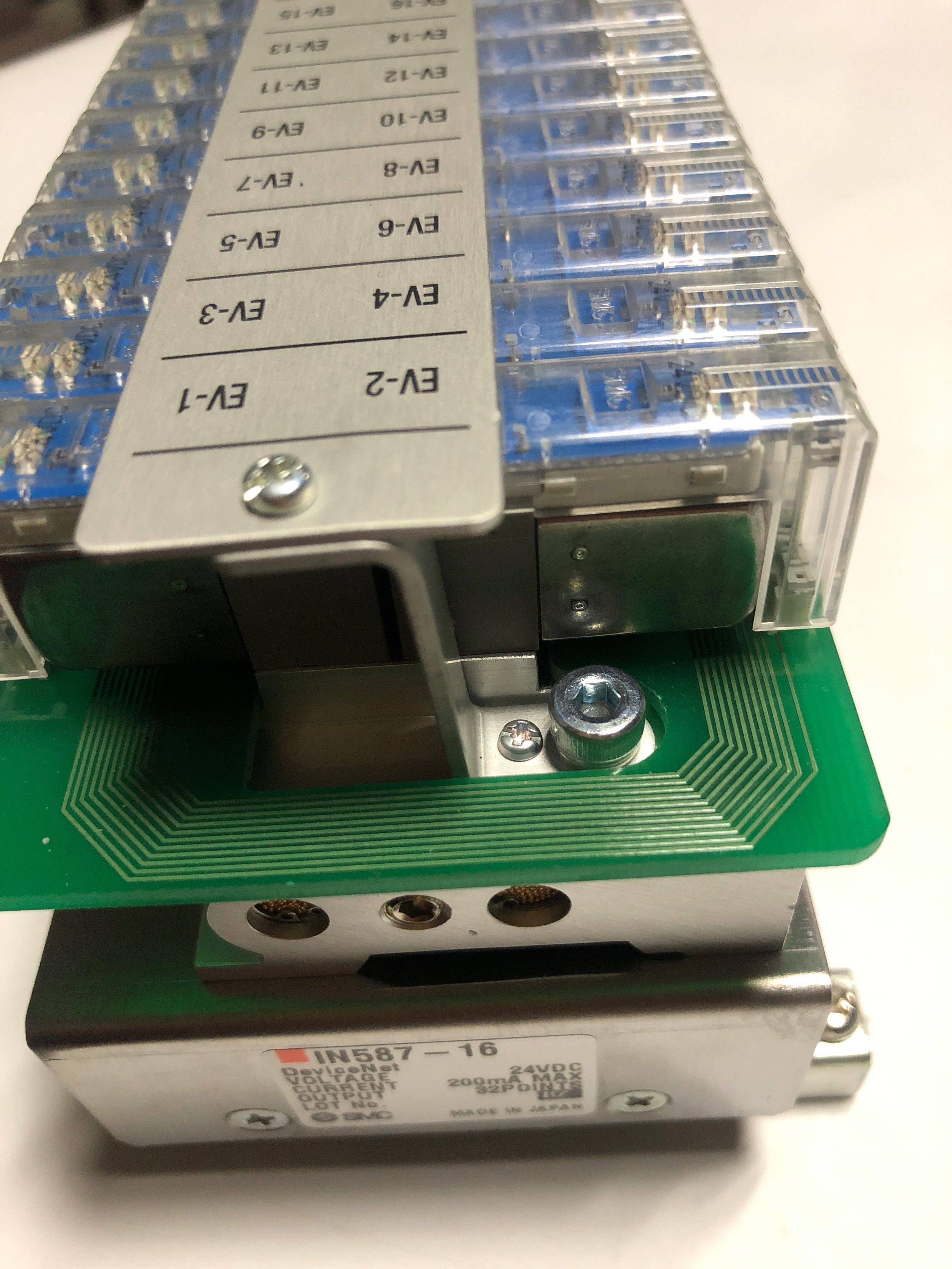 SMC solenoid valve V114-5FU-X6 IN587-16 IN587-33-1