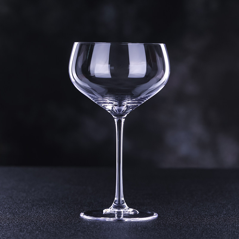 CT2601 Crison水晶鸡尾酒杯：古典马天尼飞碟杯的奢华体验，欧式风情如何俘获人心？-鸡尾酒杯-淘宝百科网