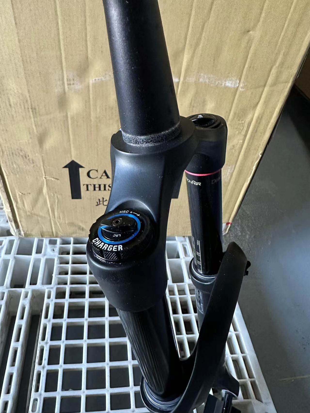 [USD 1149.50] 2022 ROCKSHOX LYRIK ULT RC2 29 inch 160 trip AM ENDURO ...