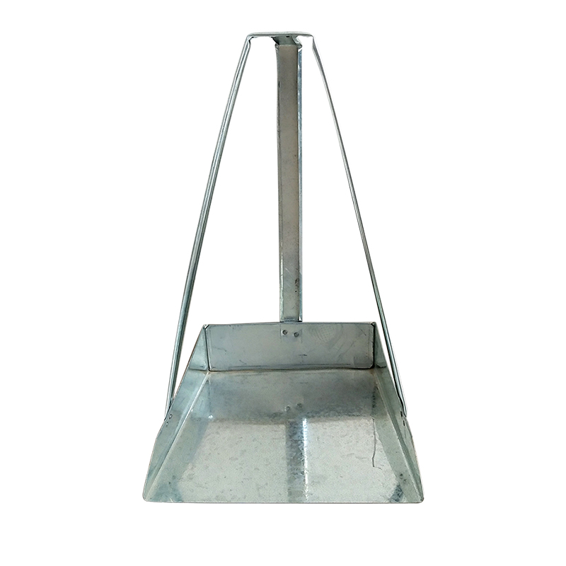 Купить Совок с щеткой 垃圾斗簸箕单个家用铁皮不锈钢手持铁撮子老式畚斗铁环卫垃圾铲。 в интернет ...