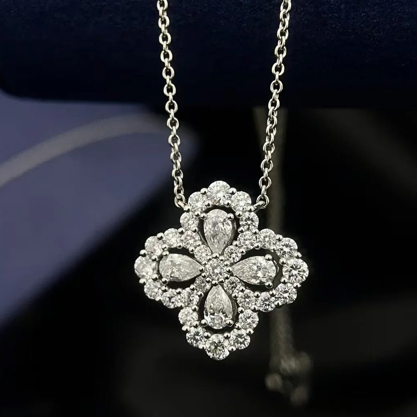 正品HW四叶草耳钉18k白金天然钻石满钻锁骨项链吊坠定制专柜包装 💍-合成处理钻石颈饰-淘宝好物网