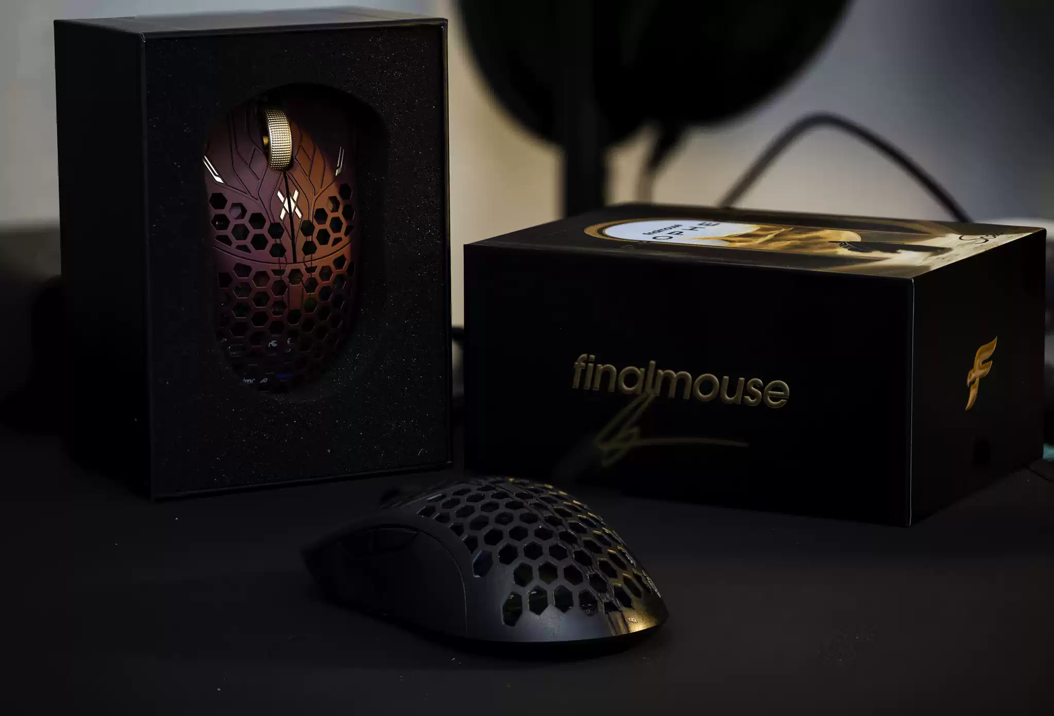 Finalmouse ULX Prophecy 无线滑鼠 十周年纪念联名款 竞赛版多色可选