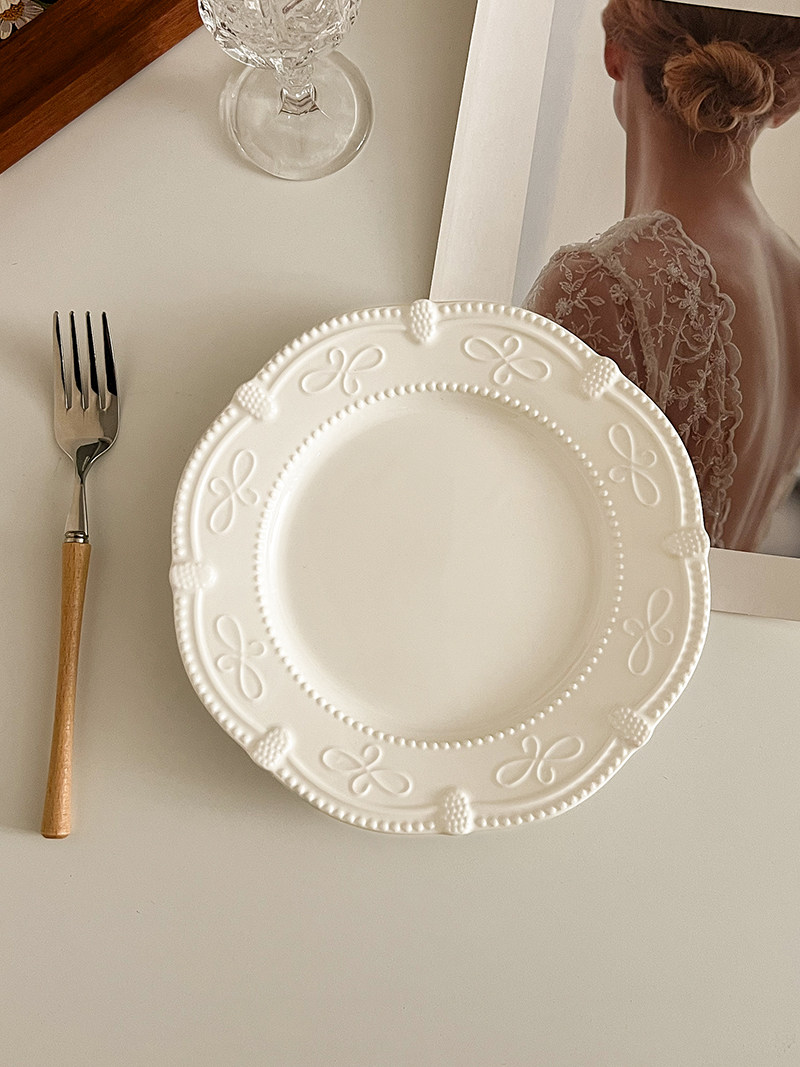 French retro high-looking plate ceramic breakfast plate small butterfly ...