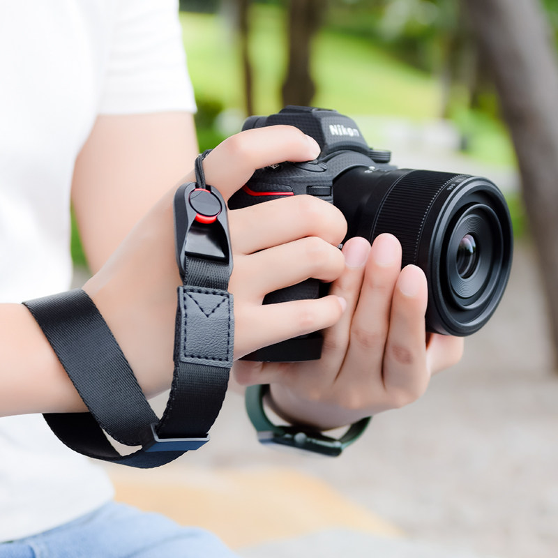 Quick-release camera wrist strap adapter – universal for canon, nikon ...