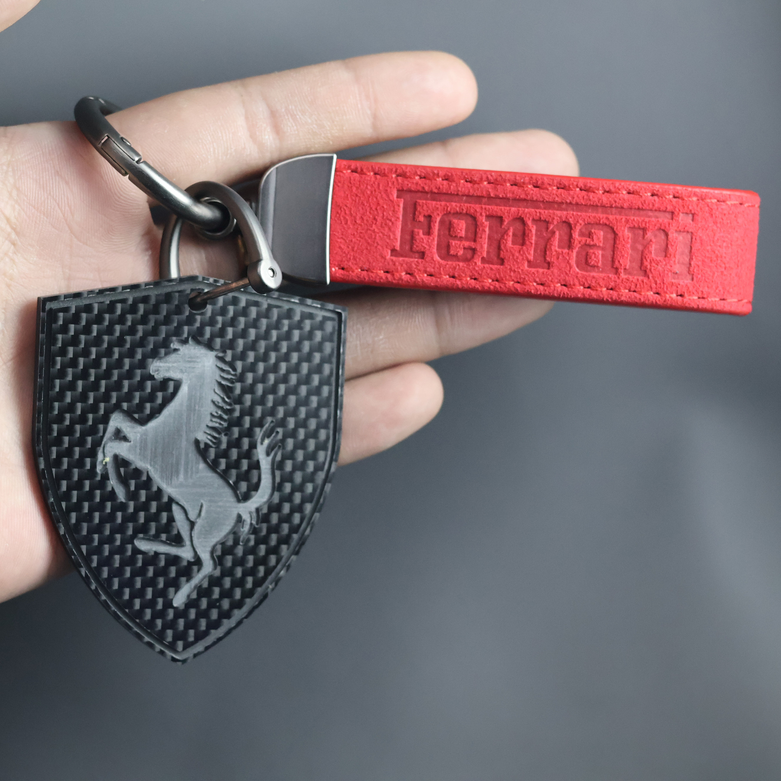 🔥 Ferrari keychain 🚗 Custom car enthusiast gifts to showcase your ...