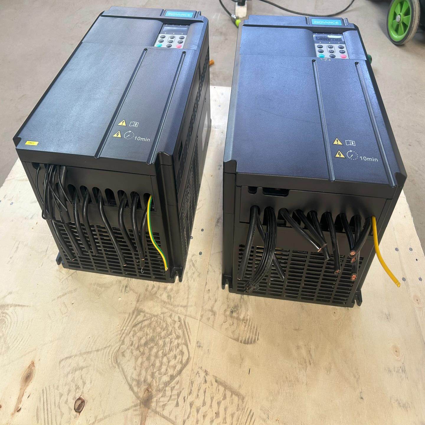 汇川变频器CS710-4T系列：380V起重专用变频器，全新正品，性能与安全的完美结合！-通用变频器-淘宝百科网