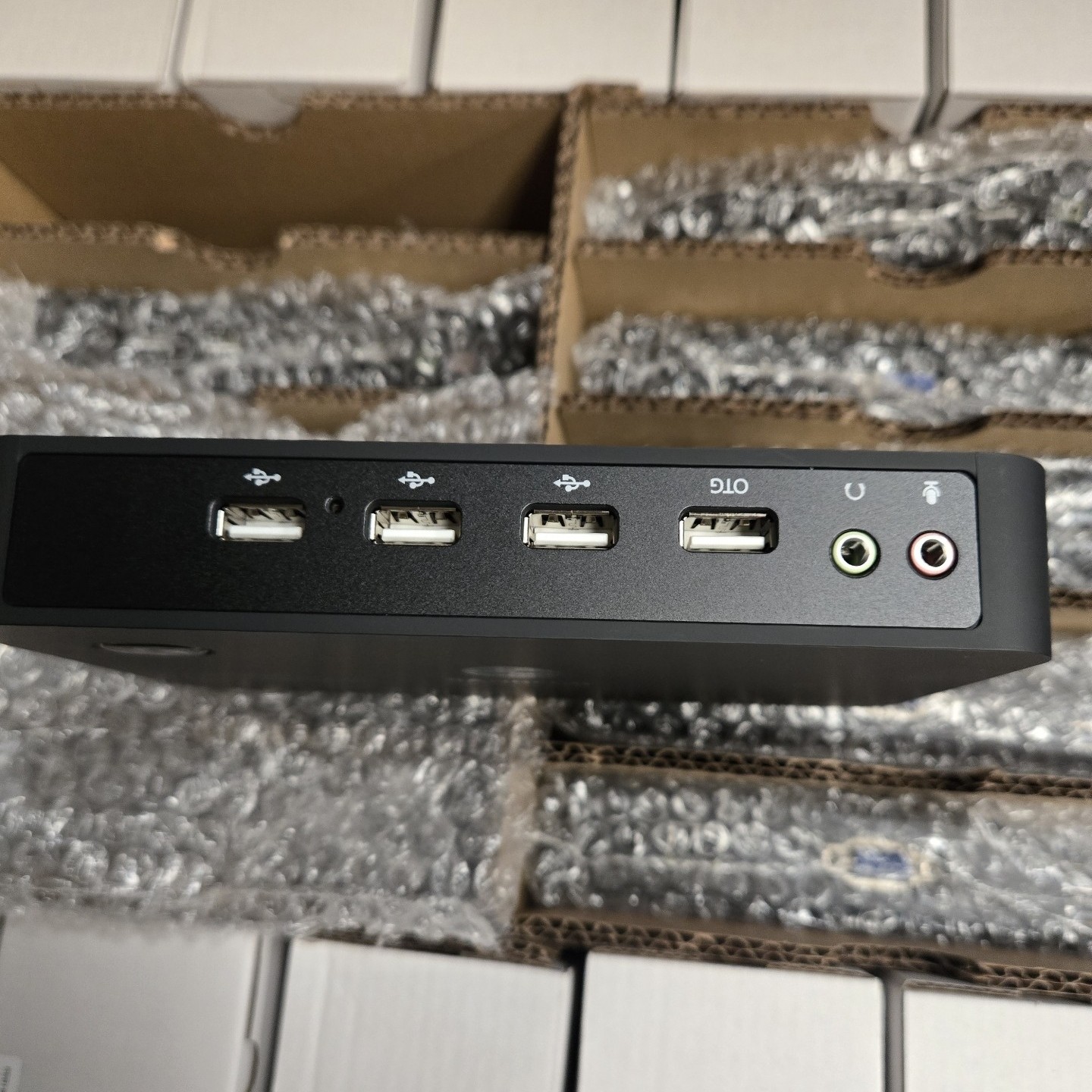 深信服瘦客户机aDesk-STD-200H-s VGA：轻薄办公新选择，高效又节能！🚀-准系统主机-淘宝好物网