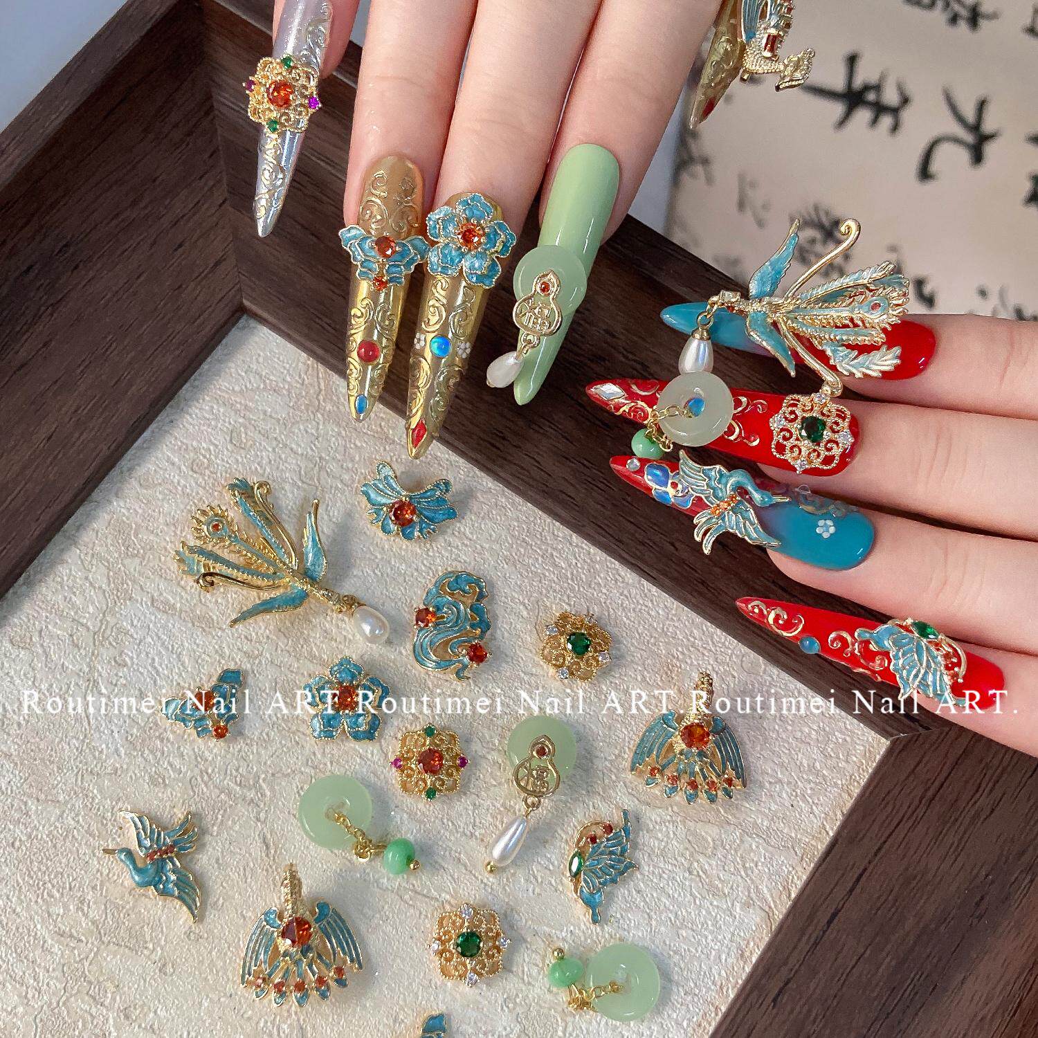 Nail art accessories fengguanxiapei xiuhe clothes classical wedding ...