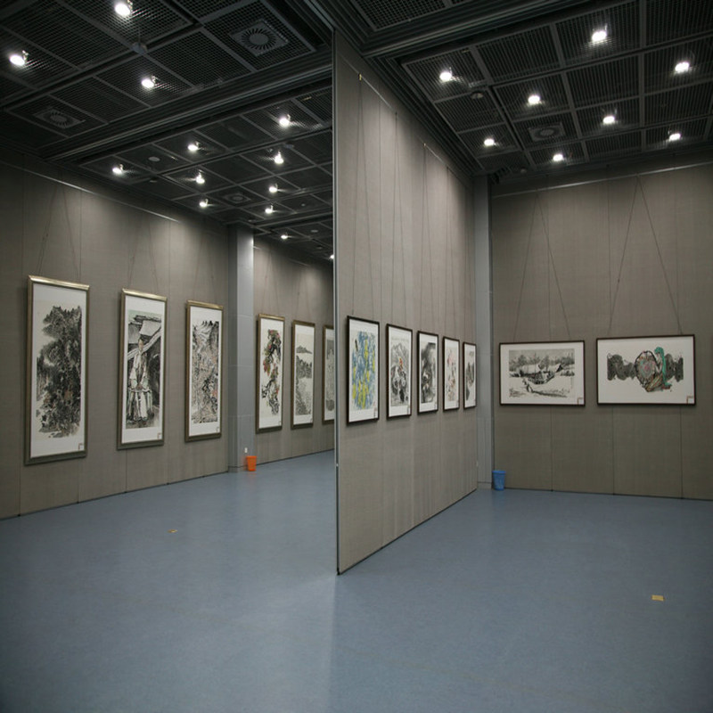 Movable partition wall Museum exhibition board Wall Exhibition hall ...