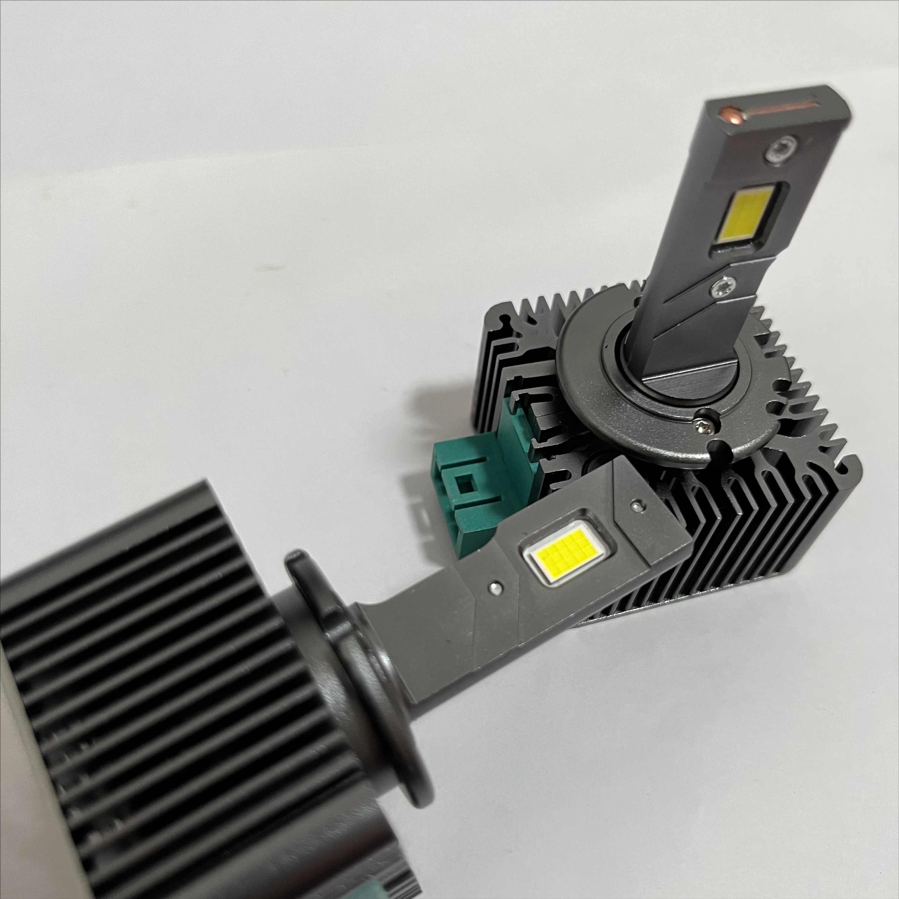 震惊！大众CC/帕萨特/途观/奥迪A3/A4L/A6L/Q5/Q7氙气灯泡LED大灯真相曝光！💥-HID氙气灯-淘宝好物网